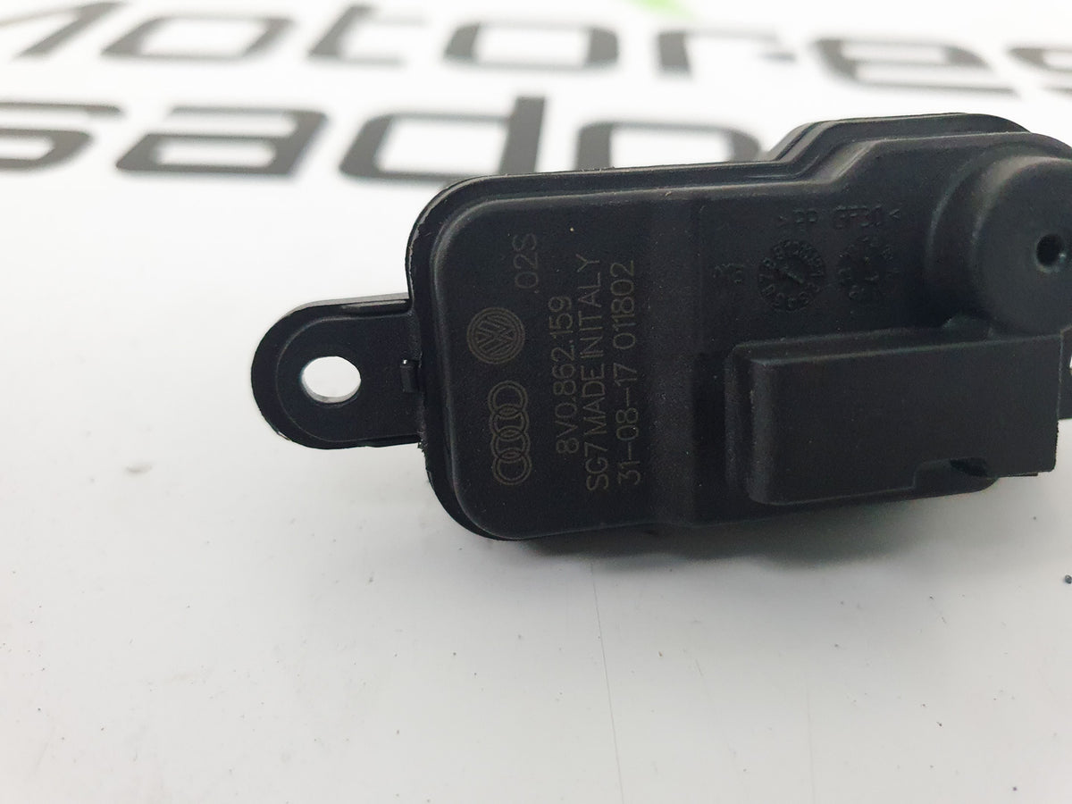 Atuador da Tampa de Combustível Volkswagen Tiguan II 8V0862159 ...